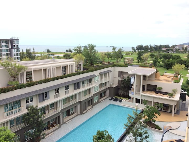 Autumn Breeze Stay - Hua Hin