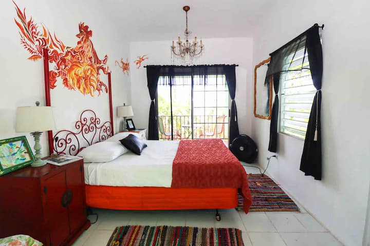 The Lychee Room @ #Lacasadevidanatural - Puerto Rico