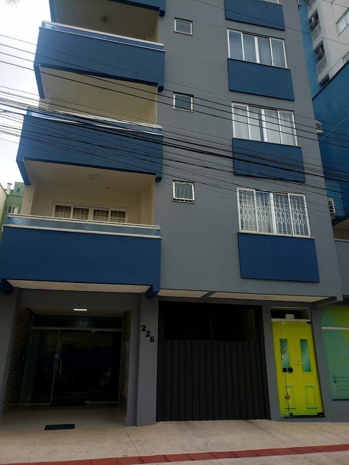 Apto Em Balneário Camboriú- Sc - Balneário Camboriú