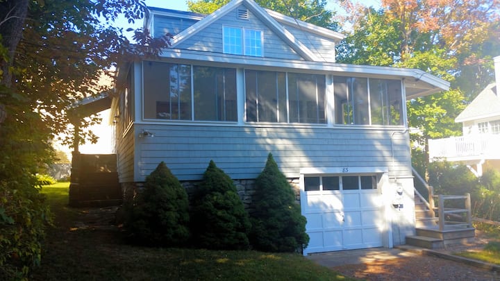 Enchanting Bungalow By The Sea - 오겅키트