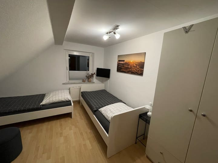 Zimmer Für Max. 2 Personen - Krefeld