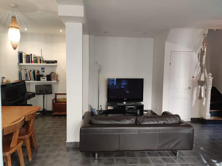 Chambre Mansardée Maison D'hôtes Proche Paris 13e - Paris