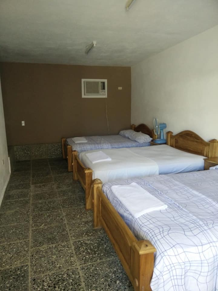 "Villa Los Miranda" (Habitación Privada) - Vinales