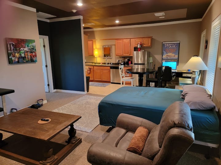 Lynchburg Loft - Baytown, TX