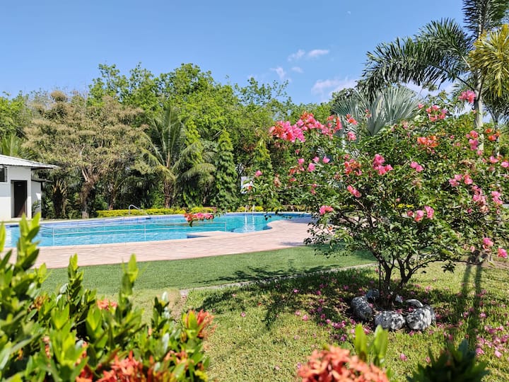 Estar A 2 Cuadras De La Piscina Es Emocionante - San Antonio Suchitepéquez