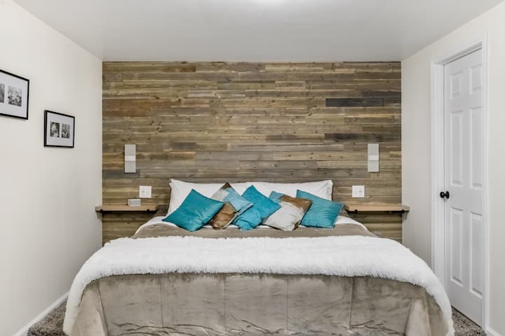 Cozy 2br Getaway |Fireplace |Near Downtown &Dining - Asheville, NC