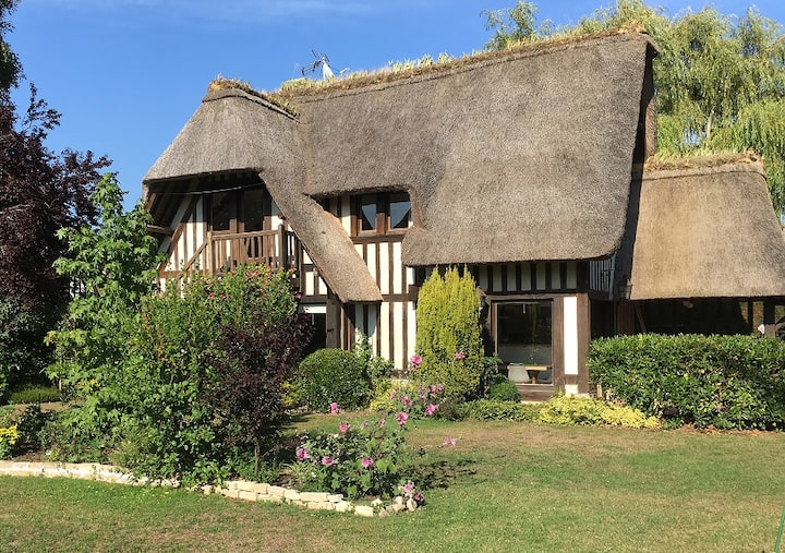 Deauville - Trouville,  500 M De La Plage - Tourgéville