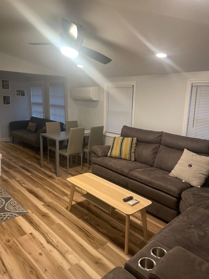 Lovely 1 Bedroom In-law Apartment. - Wake Forest, NC