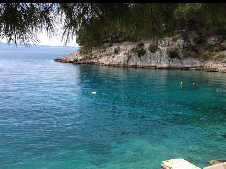 Apartment Rochelle# 3 Mins. Walk To Clear Blue Sea - Milna