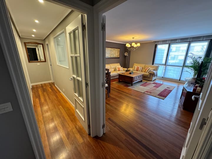 Sunny Apartment, Near Coast. - Gorliz