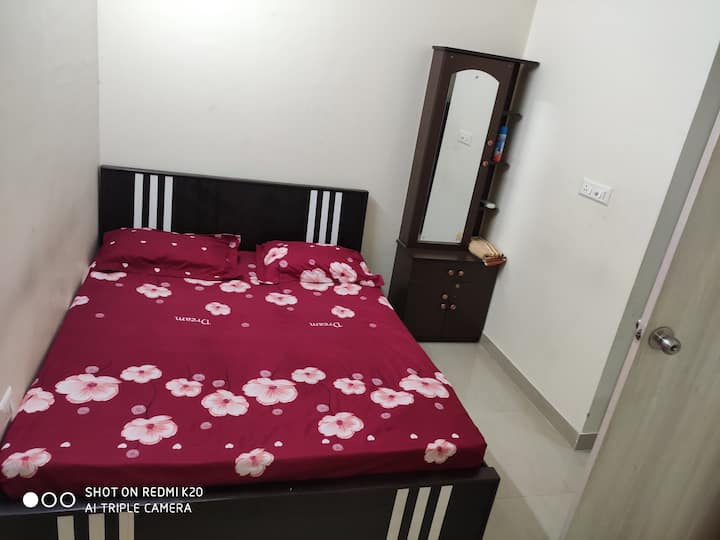 Homely 1 Bedroom Appartment - Ulhasnagar