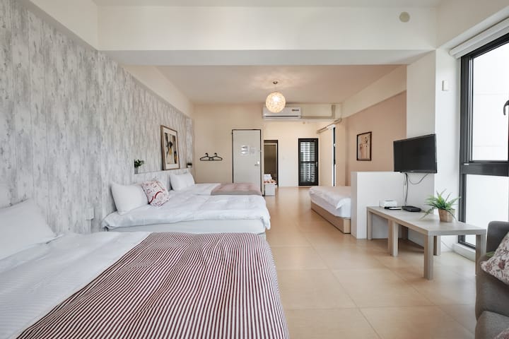 5min By Walk>捷運mrt高鐵hsr台鐵/交通便利/家庭多床房3 - 大社區