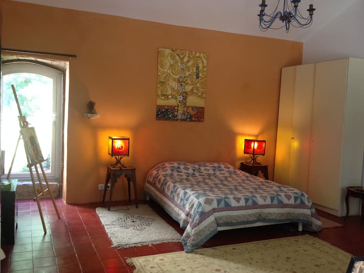 Chambre D'hôtes  "La Tuilière"en Provence - Salon-de-Provence