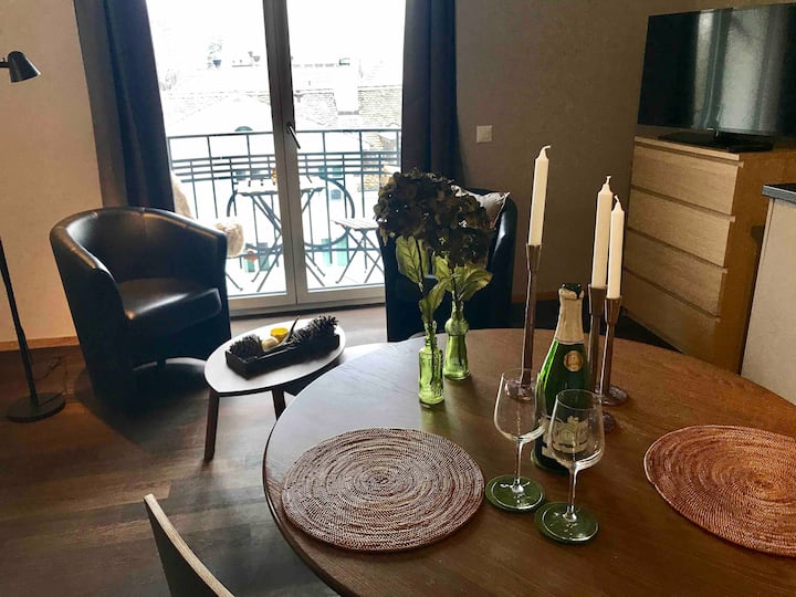 Apartment With Balcony (4.2) - Zürich