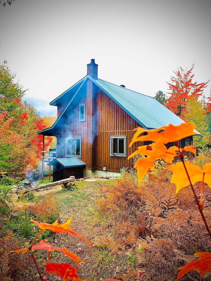 Chalet L'âtre ~Lac Et Spa, 10 Min. Val St-côme~ - Quebec