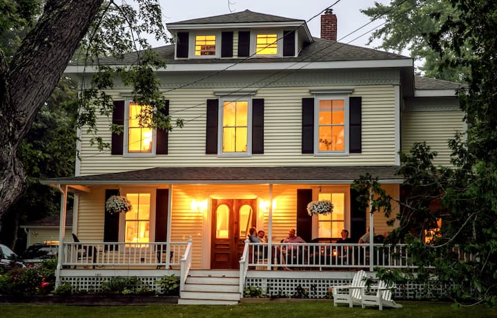 97 Clark Point. Elegant, Spacious, Well-appointed - Southwest Harbor, ME