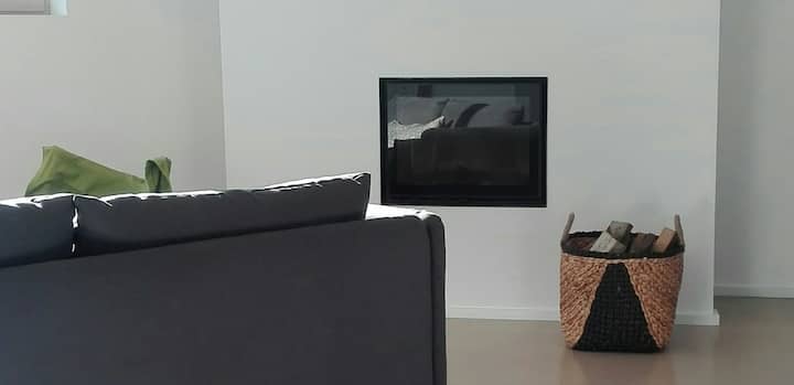 Fabulous Accommodation Close To Sea And Mountain - Caravia