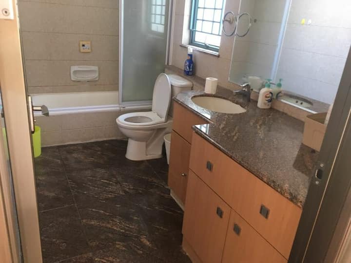 Hong Kong Tsimshatsui 2000 Ft Flat Olympic Station - Hong Kong