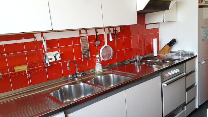 Private Room 2 - Single Bed - Lausanne