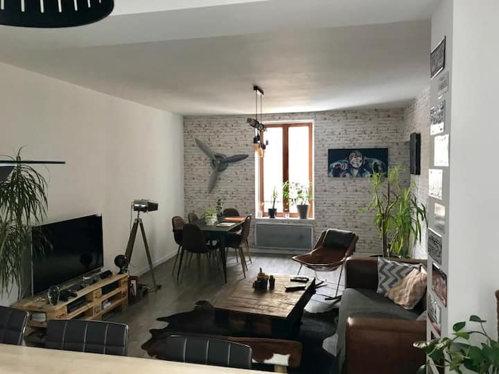 ÉLégant F2 De 70m2 à 1km Du Centre Ville. - Metz