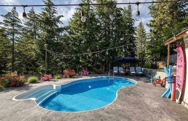 Horizon Suites & Oasis Studio, Heated Pool - Kelowna