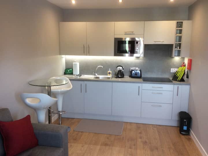 Flat 3/2 Murray Place Haugh Rd Inverness Iv2 4sh - Loch Ness