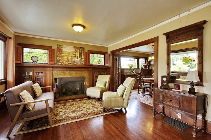 Stunning Se 1920's Craftsman Near Kenilworth Park - Portland, OR