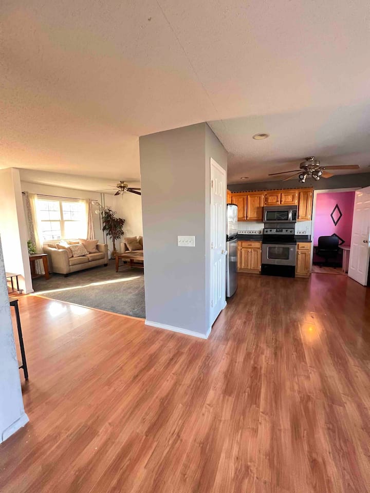 2 Story Home Close To Flw (No Service Fee) - Fort Leonard Wood, MO