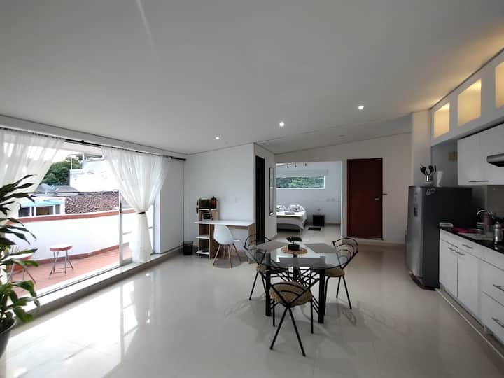 Amplio Apartaestudio Con Terraza Sur De Cali 402 - Cali