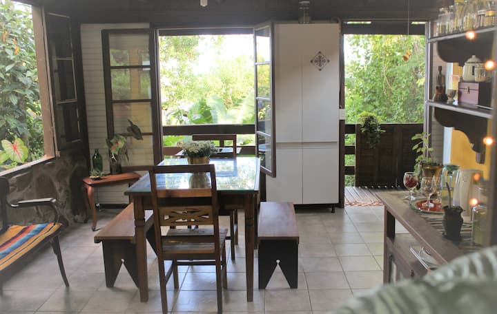 Quarto Para Uma Pessoa Na Montanha - Florianópolis