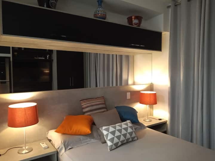 Studio R Luxuoso à 50 M Da Estação De Metrô, Ac. - São Paulo