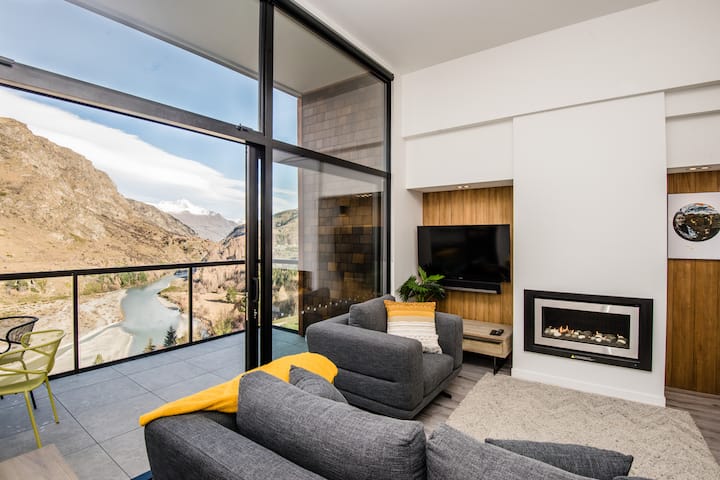 Shotover Riverside Penthouse Apartment 23 - Queenstown
