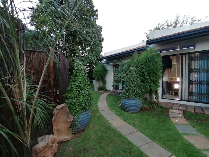 Roxy's Family Suite Combine Room 1 And 2 - Vanderbijlpark