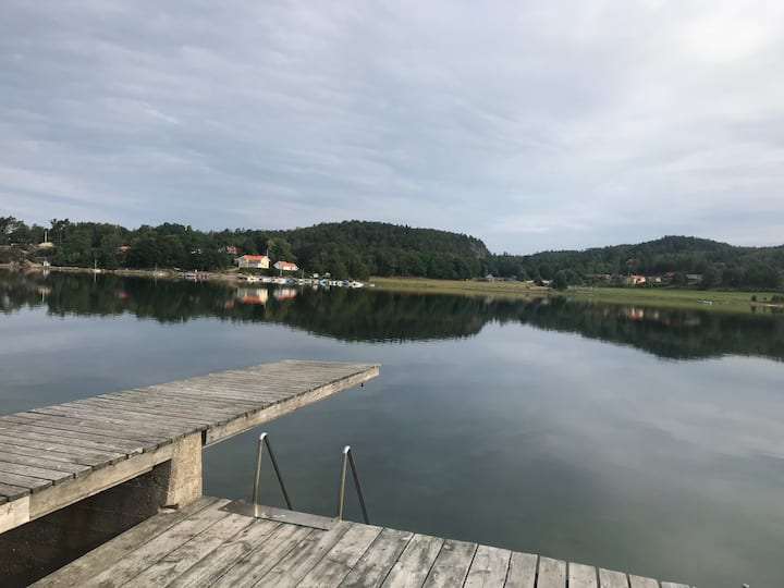 Hus I Lantlig Miljö Med Närhet Till Havet. - Ljungskile