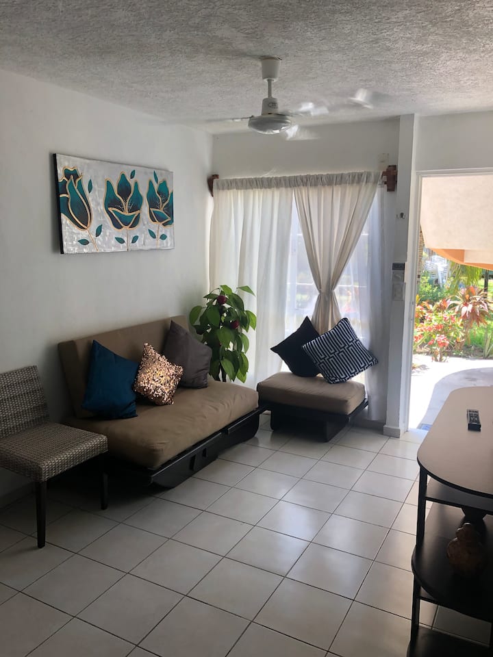 Departamento Con Alberca En Fraccionamiento Ixtapa - Ixtapa Zihuatanejo