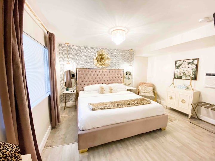 King Glamour #8, Walk To The Strip, A/c, Wifi - Geneva-on-the-Lake