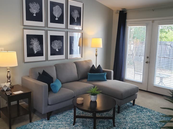 Amazing Location Near I-20 - King Bed - 2bd+2ba - Augusta, GA