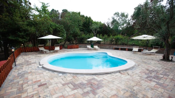 Country Villa With Private Pool - Bracciano