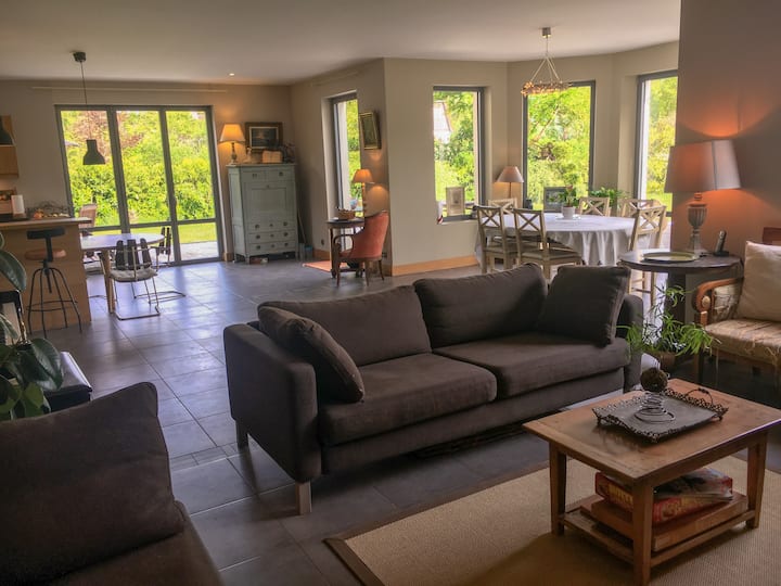 Chambres D'hôtes Près De Giverny: La Suite - La Roche-Guyon