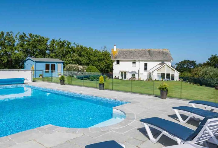 Beautiful House Close To Port Isaac - Sleeps 10 - Cornwall