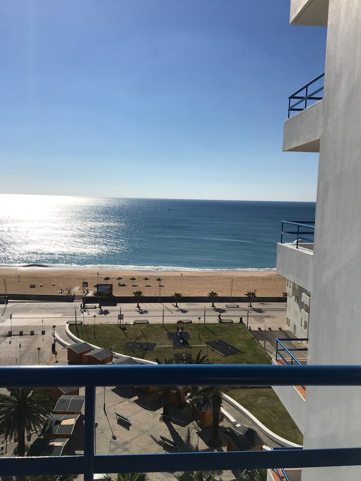 Apartamento T2 Frente à Praia, Quarteira - Quarteira