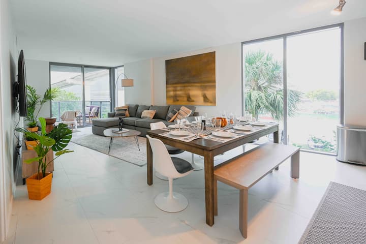 Modern Apt@miami Brickell 2 Br +Den - Miami