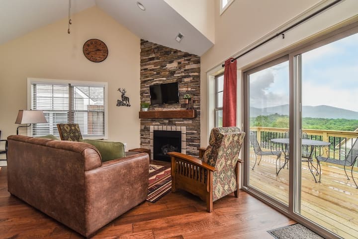 Come For The Fun..... Stay For The View! - Black Mountain, NC