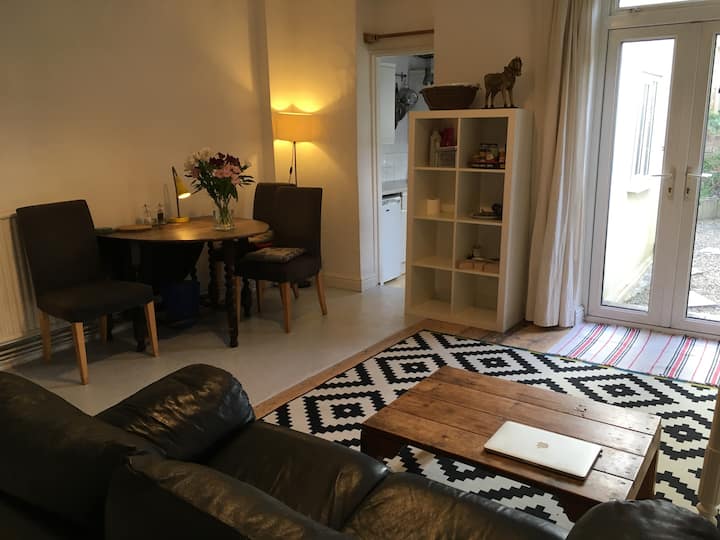 Attractive Double Room In A Shared House - Brístol
