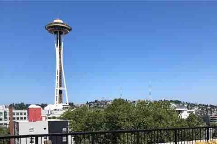 Quiet Belltown/downtown Loft-top Floor Unit - A/c - Seattle, WA