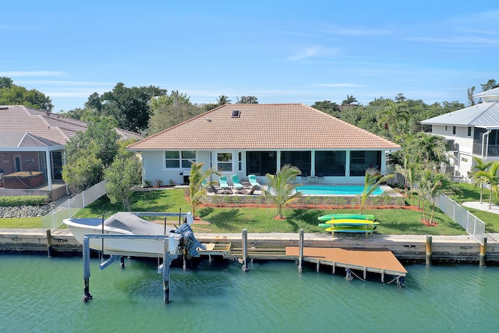 Family Tigertail Beach Home -Completely Remodeled! - Marco Island, FL