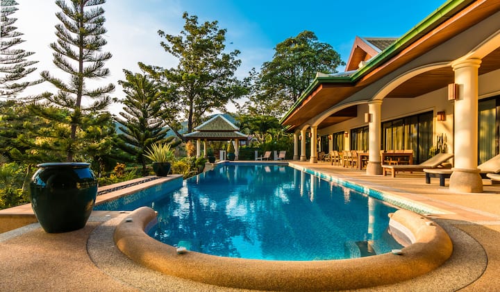 6 Bedroom Luxury Villa - Sleeps 16+ Nai Harn Beach - Thaïlande