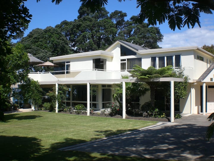 This Site Is No Longer Hosting - Whakatane