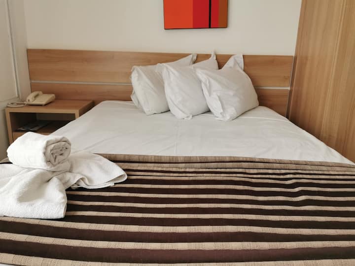 Flat Com Piscina No Shn - Coração De Brasília - Brasília