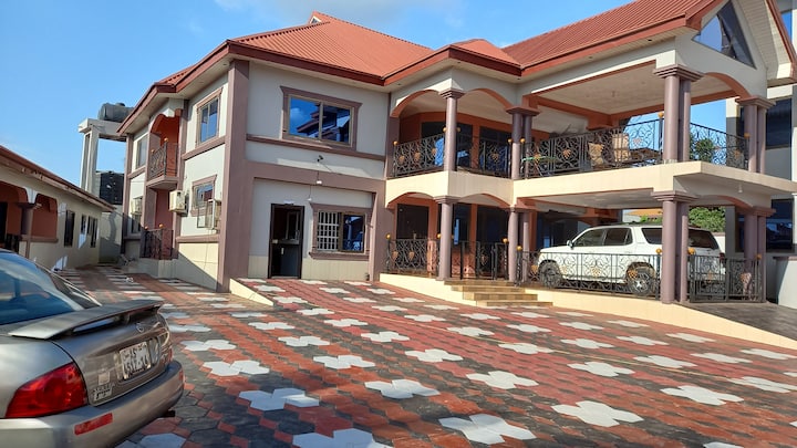 Abank Village Near Knust 15min From Kumasi Airport - Kumasi